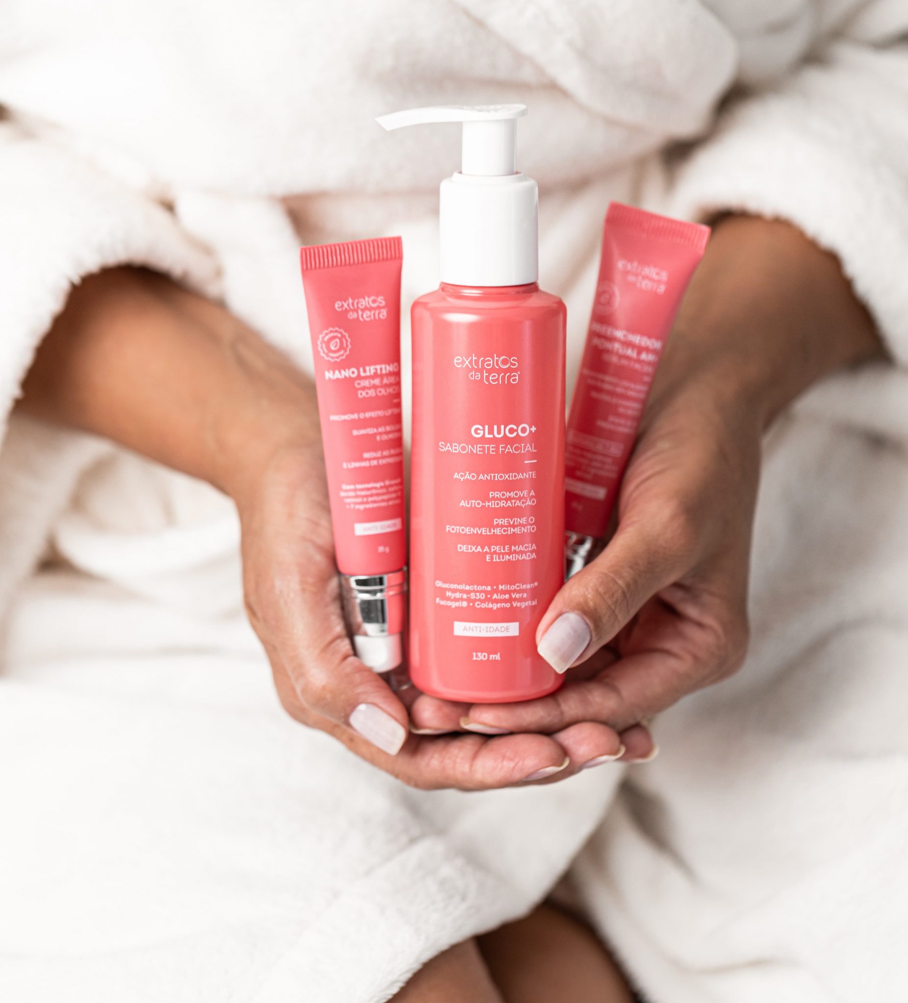 Rugas: tratamento anti-idade com 10 tipos de ácido hialurônico